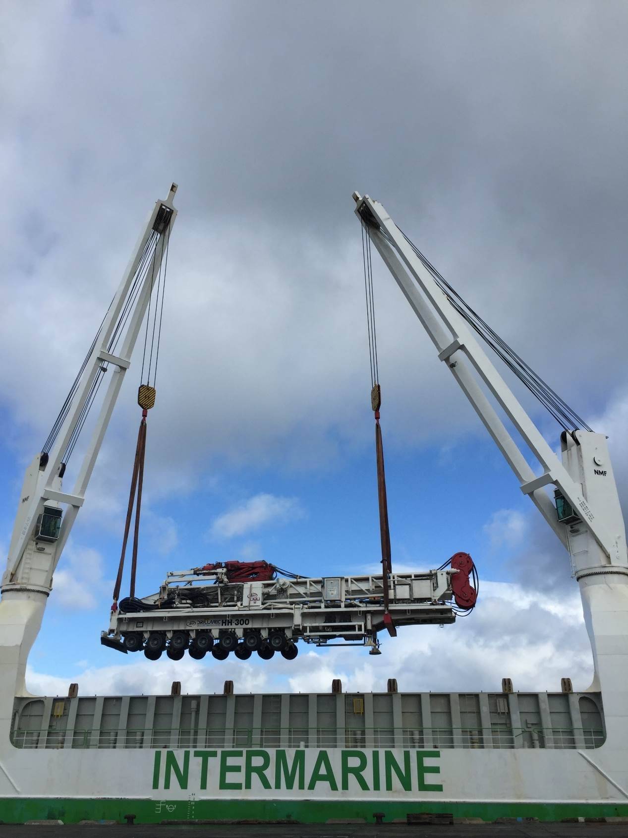 New Zealand’S Freight Traders Imports Drilling Rigs