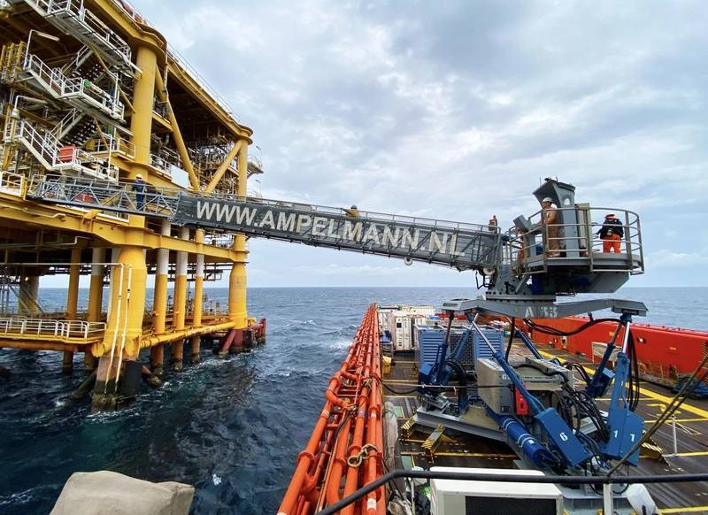 Ampelmann Makes One Millionth Offshore Transfer In