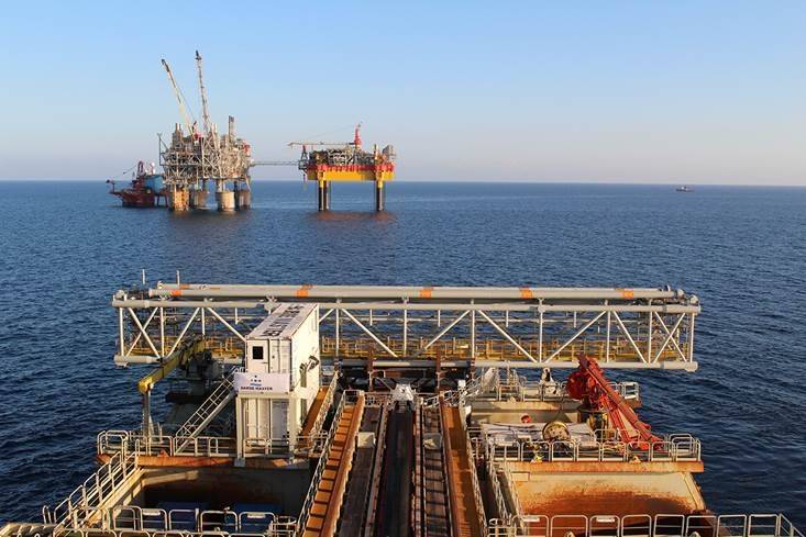 Barge Master Aids Shell Project In The Philippines